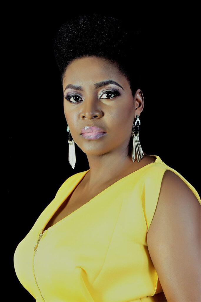 Funmi Holder Biography, Net Worth, Real Age & Family - Biographle